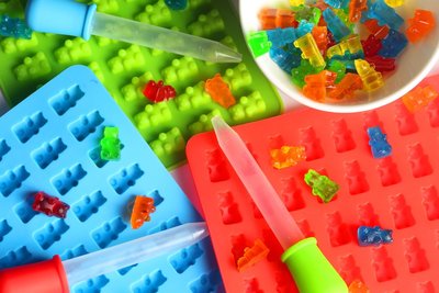 An Easy Guide for How to Make Marijuana Gummies | Leafbuyer