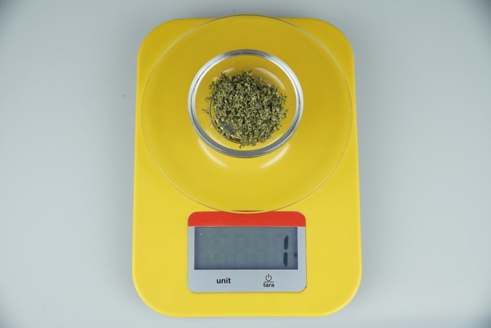 How Much Does an Eighth of Weed Cost in Legal States? | Leafbuyer