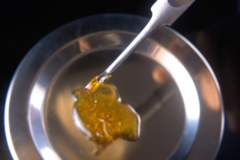 Dab Etiquette 101 for Dabbing in a Group | Leafbuyer